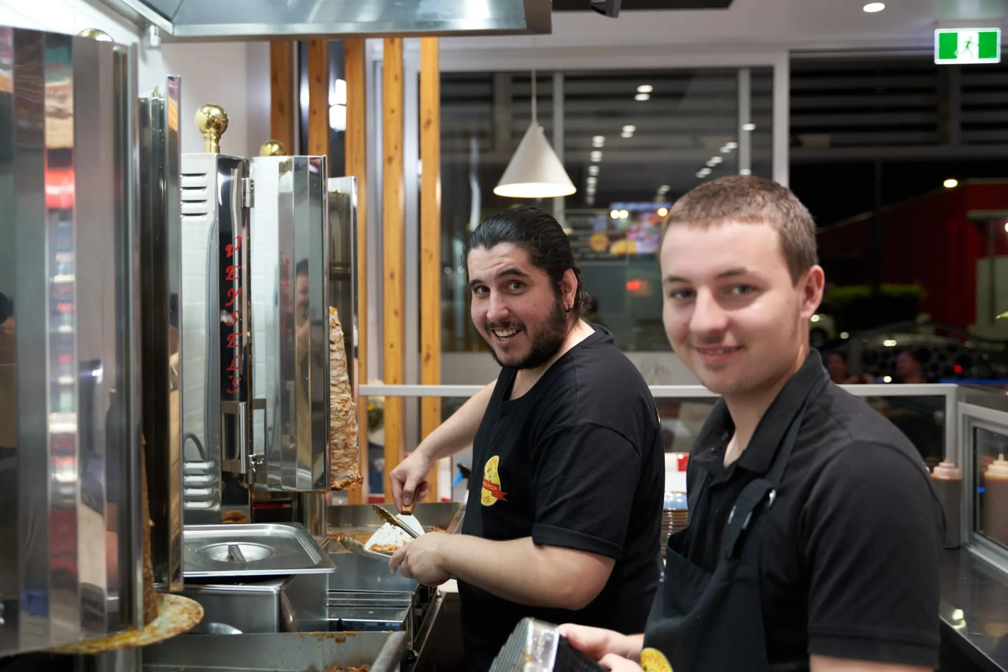 About Us - Johnnys Pizza and Kebabs